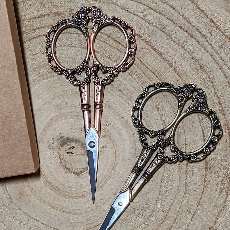 In Stock: NNK Victorian Scrollwork Scissors | Fibernymph Dye Works